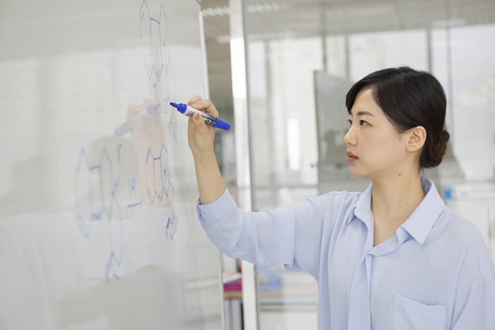 东亚ST, 成功研发治疗超级细菌的抗生素 : Korea.net : 大韩民国官方网站